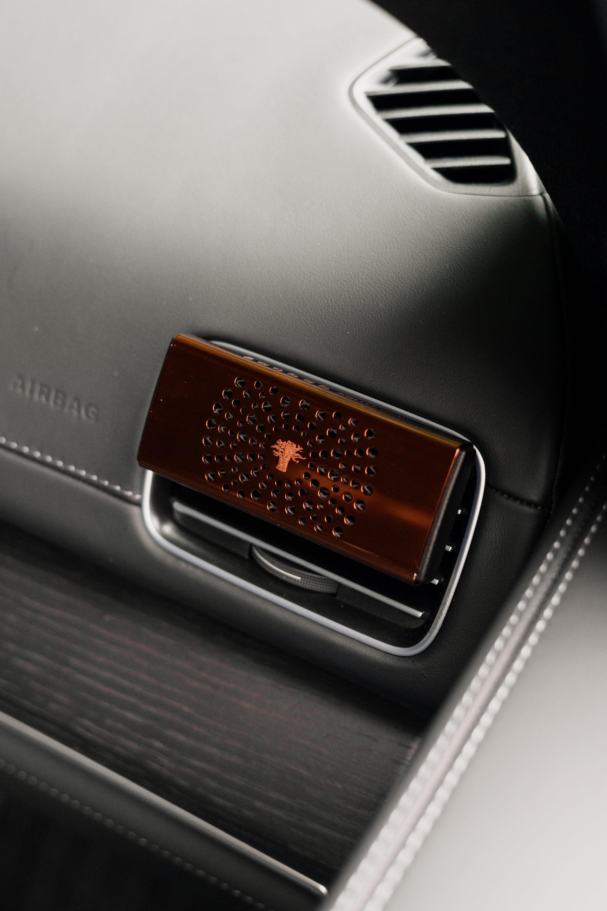 CAR DIFFUSER LES EXCLUSIVES CYPRIUM - BAOBAB COLLECTION